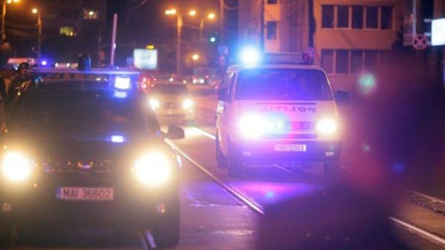 Un tânăr teribilist aflat la volanul unei mașini furate a provocat un ...