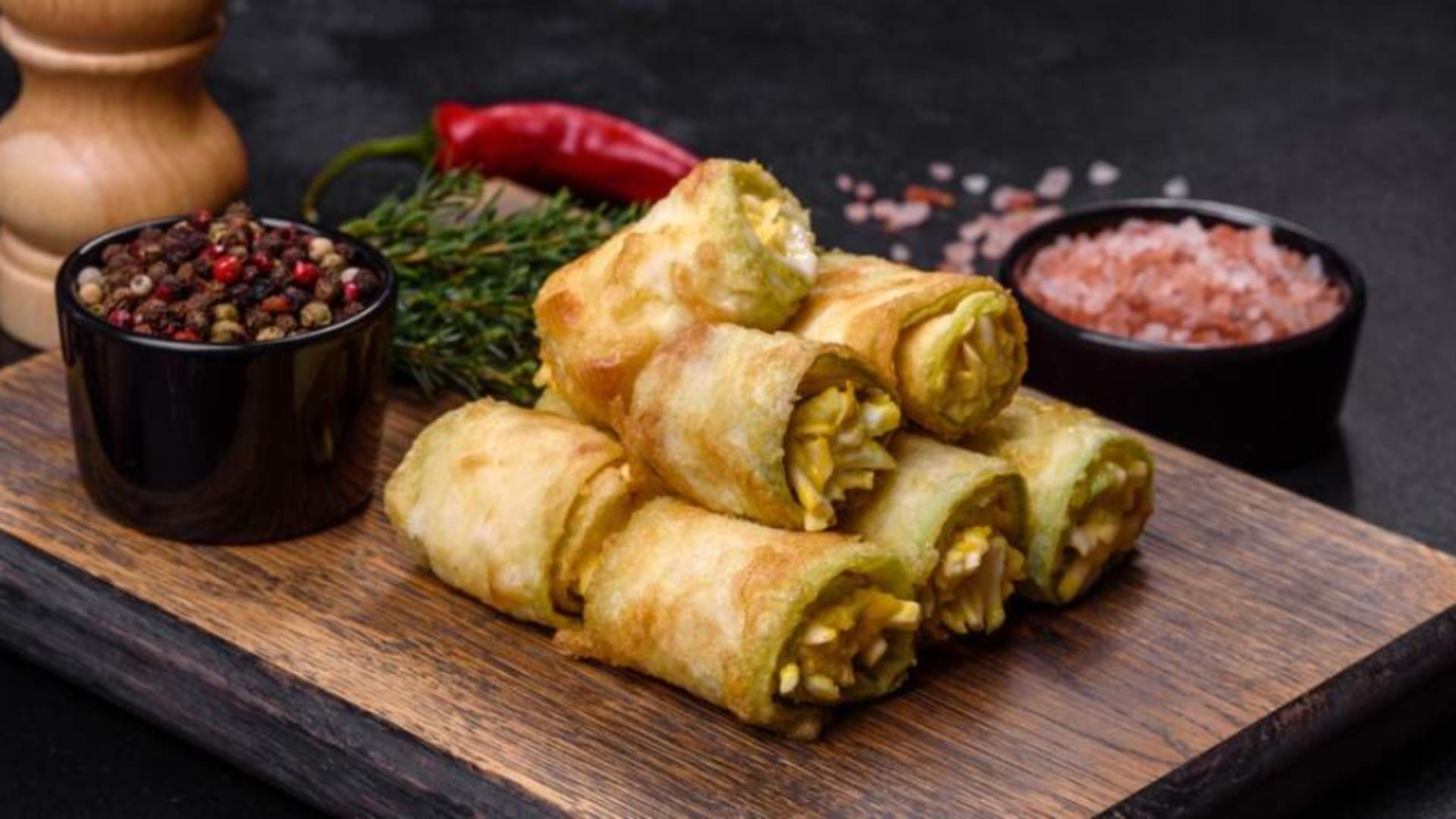 REȚETĂ DE POST! Rulouri crocante cu dovlecei și legume – o gustare ...